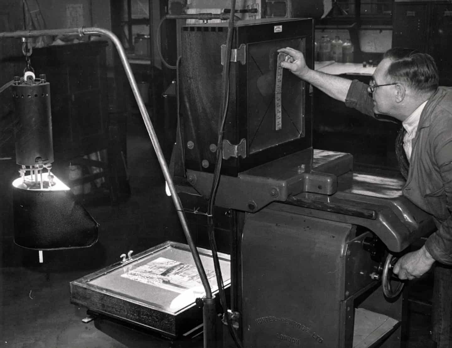 A Life in Pictures – an archive of hundreds of original press ...